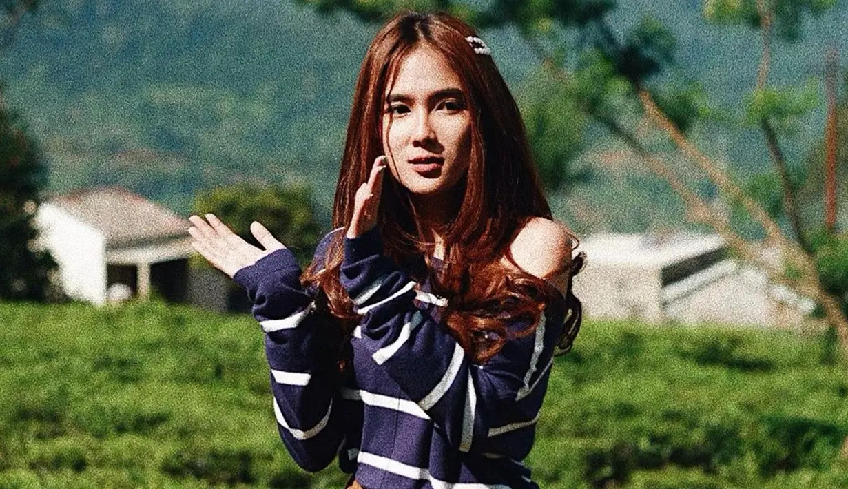 FOTO: Gaya Casual Shanice Margaretha Lie, Tetap Tampil Menawan - Foto ...