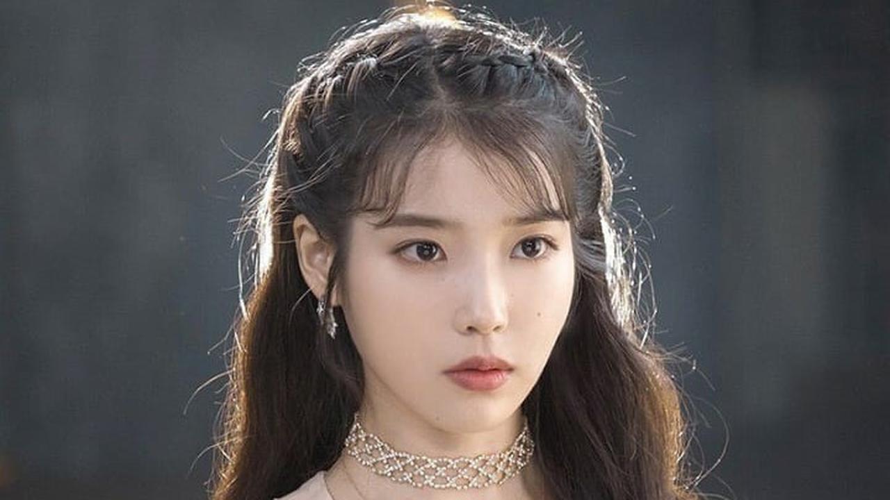 Kisah Inspiratif IU, dari Trainee Tertolak hingga Digelari 'Queen of K-Pop'