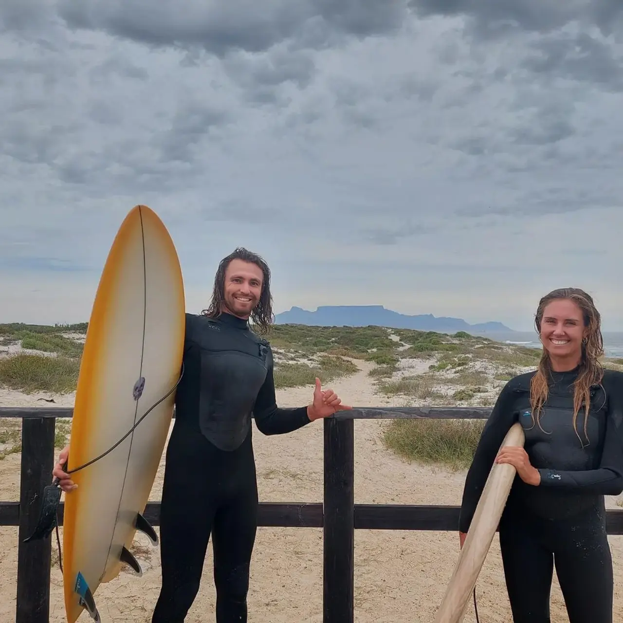 Kesaksian Peselancar Australia Elliot Foote, 1 Pemandu Masih Hilang ...