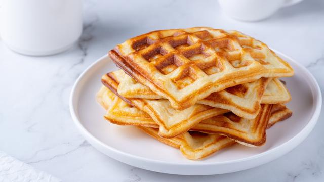Resep Waffle Empuk Tanpa Susu - Food Fimela.com