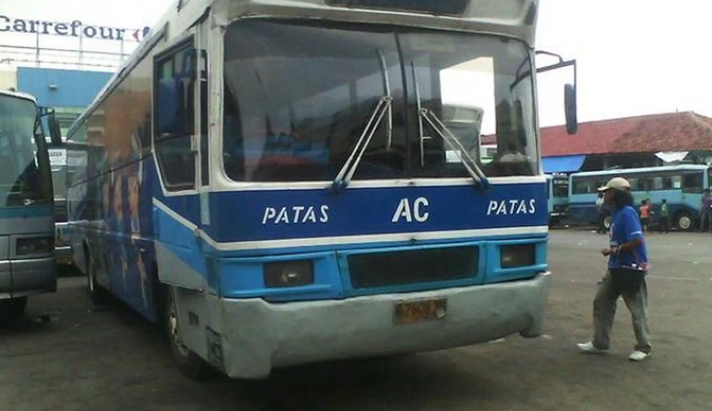 11 Potret Bus Kota Jakarta Tempo Dulu yang Kental Nuansa Nostalgia ...