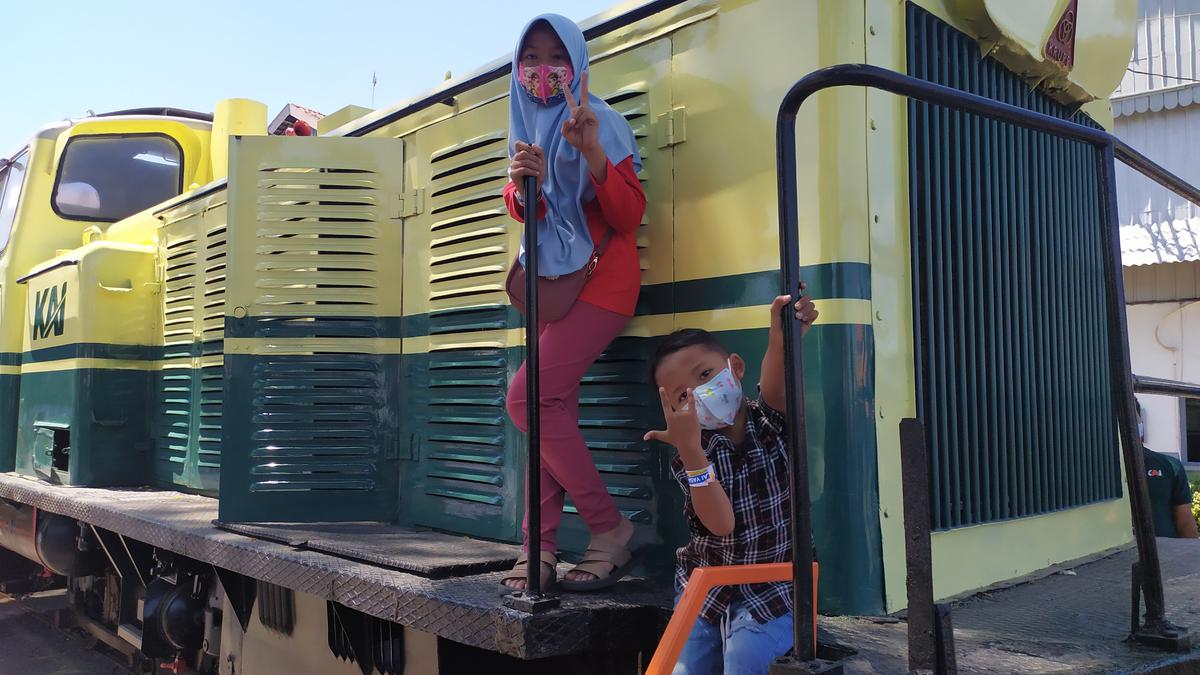 Melihat Lebih Dekat Balai Yasa Surabaya, Dapur Perawatan Kereta Api