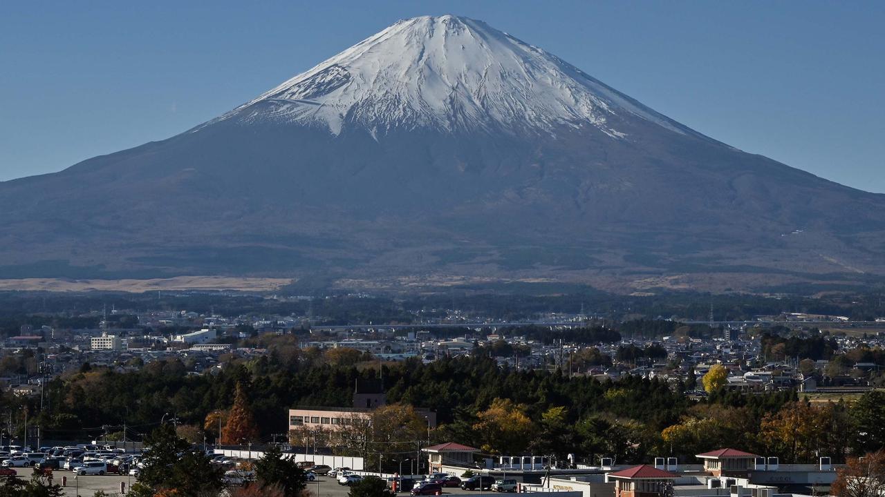 Festival Musim Panas di Jepang Bakal Tampilkan Gunung Fuji Penuh ...