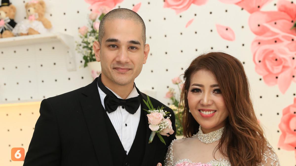 Okan Cornelius Resmi Bercerai dengan Mey Lee