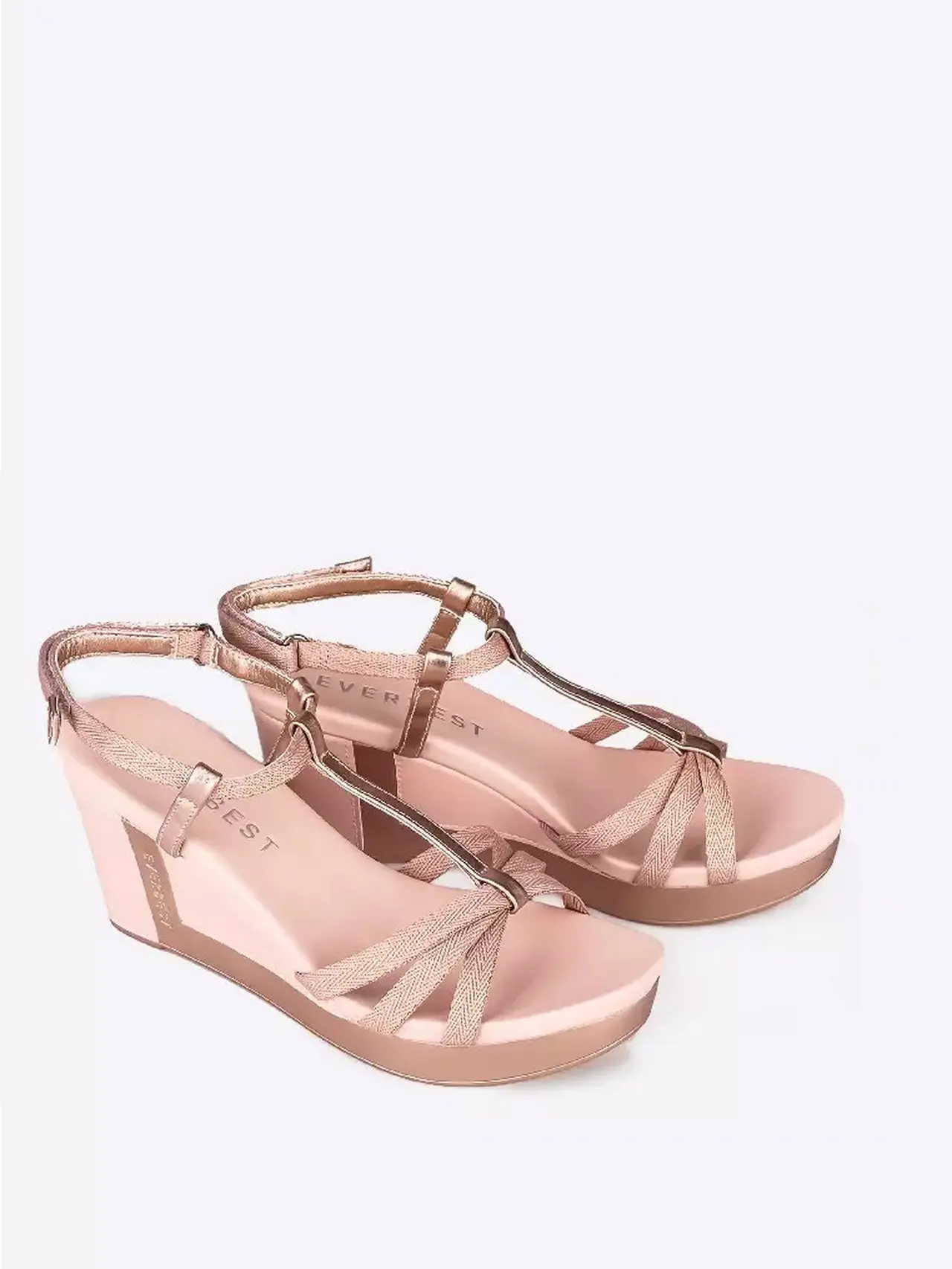 Fashionable & Nyaman, Ini Merk Sandal Wedges Terbaik 2025 - Citizen6 ...