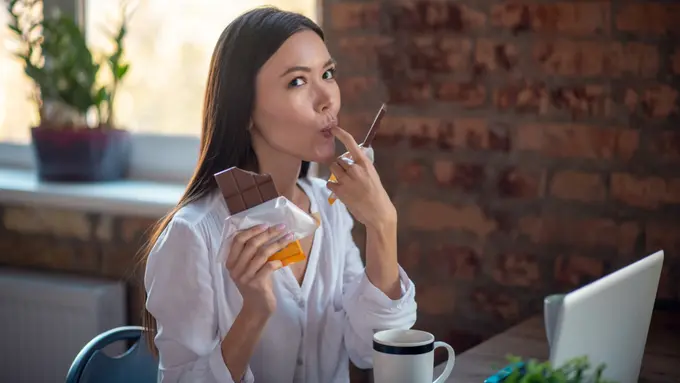 Jenis Coklat Yang Bisa Mengungkapkan Kepribadian Kamu Yang Mana Lifestyle Fimela Com