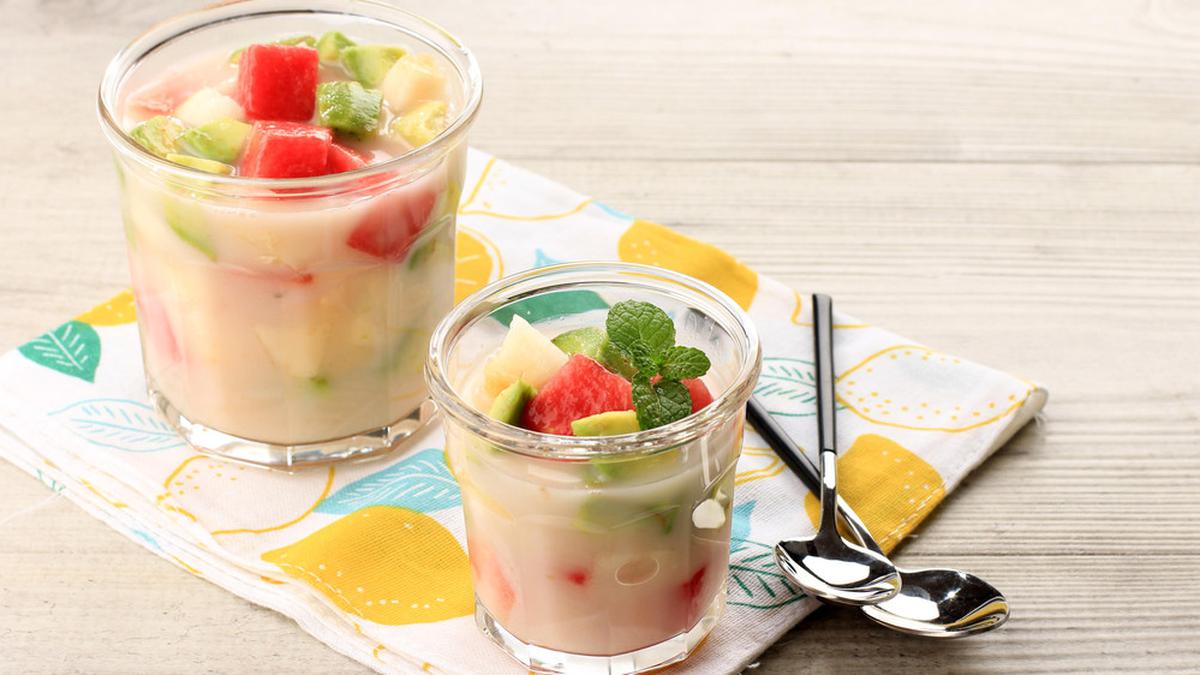5 Cara Membuat Es Buah Manis yang Segar