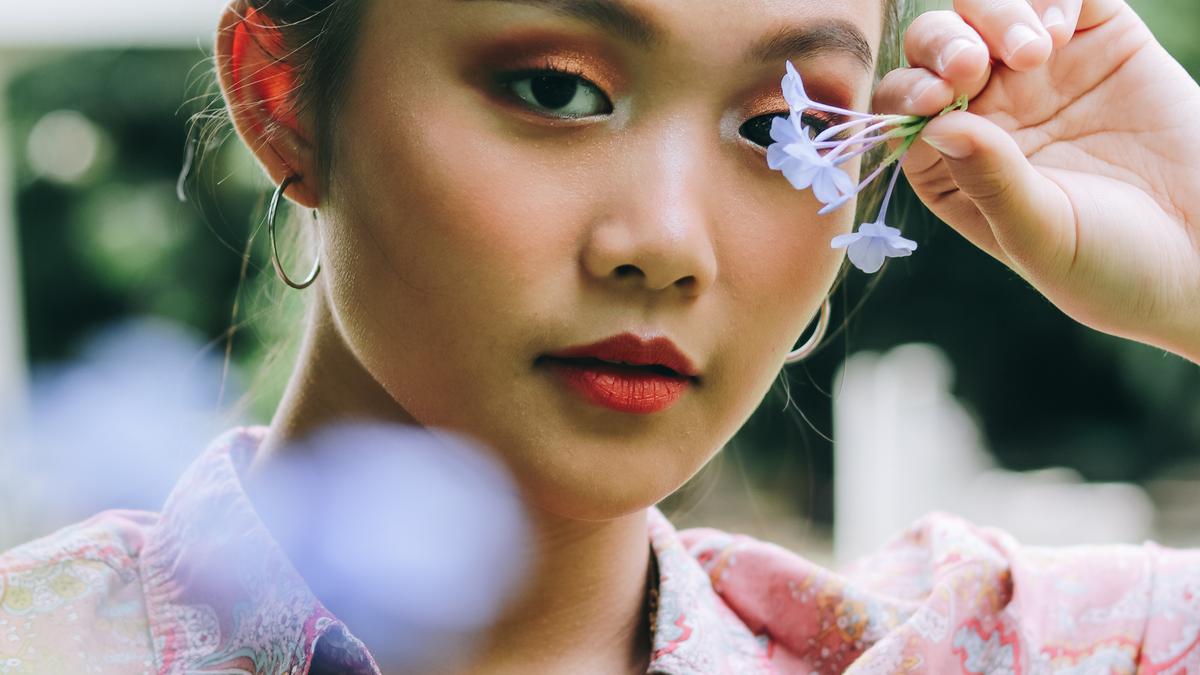 4 Zodiak Ini Sering Terjebak Friend Zone karena Susah Ungkapkan Cinta