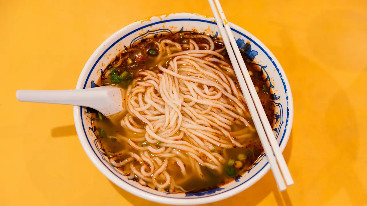 12 Cara Membuat Mie Ayam Enak dan Lezat, Memasaknya Mudah - Hot ...