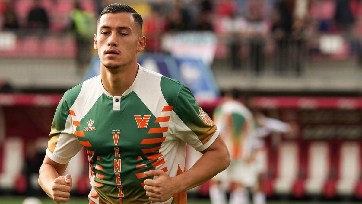 Profil Jay Idzes Sang Kapten Timnas Indonesia, Defender yang Tangguh
