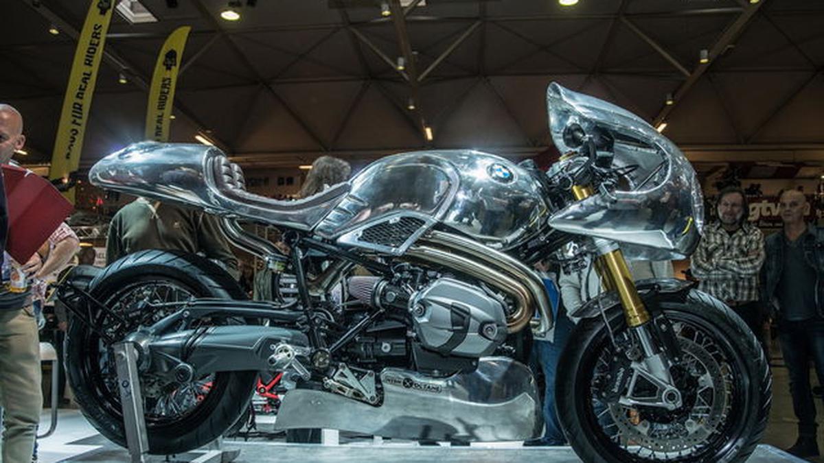 BMW R nine T Cafe Racer - Galeri Otosia.com