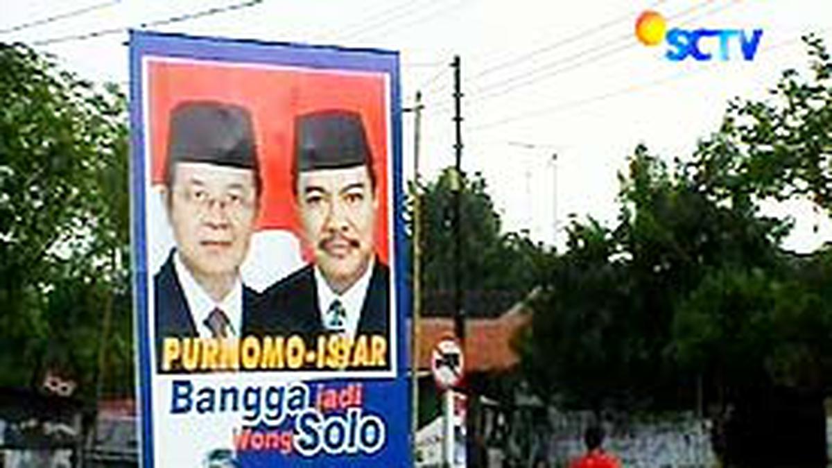 Calon Wali Kota Solo Memasang Poster-Poster Kampanye