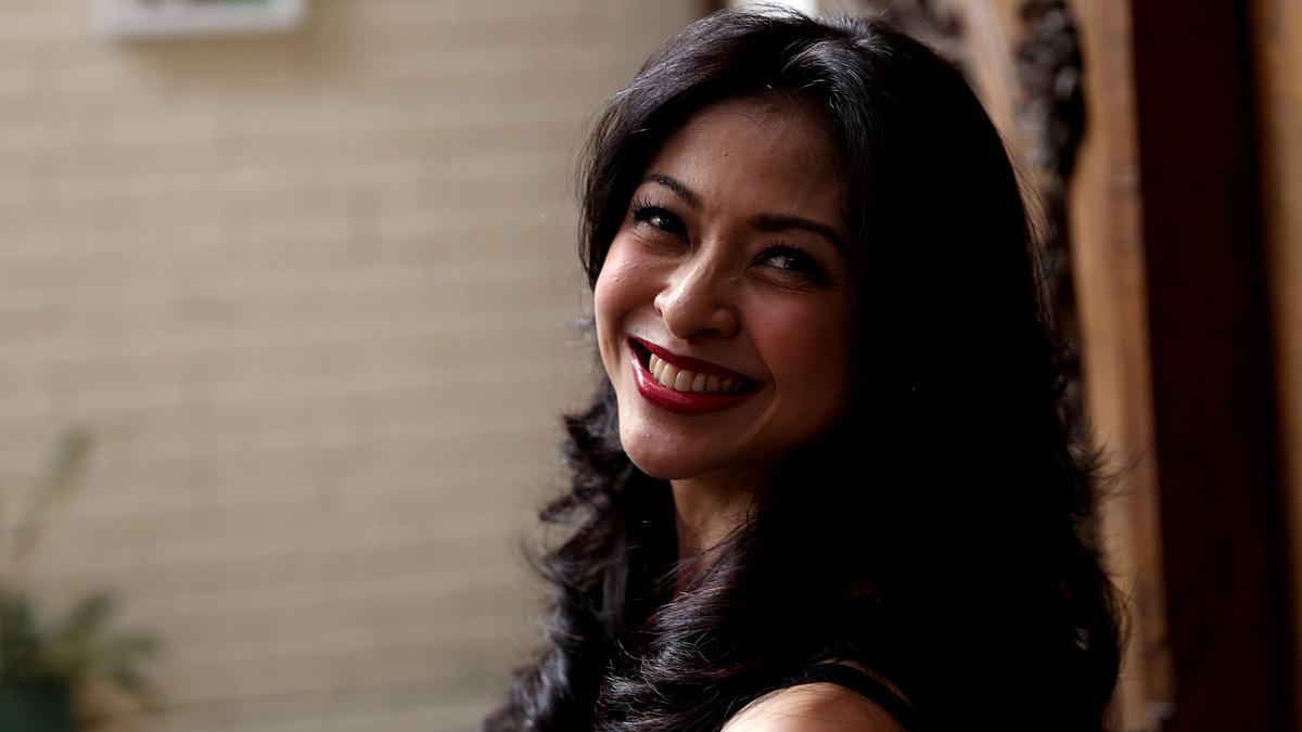 Lebih Dekat dengan Indira Soediro, Puteri Indonesia 1992 yang Awet Muda ...