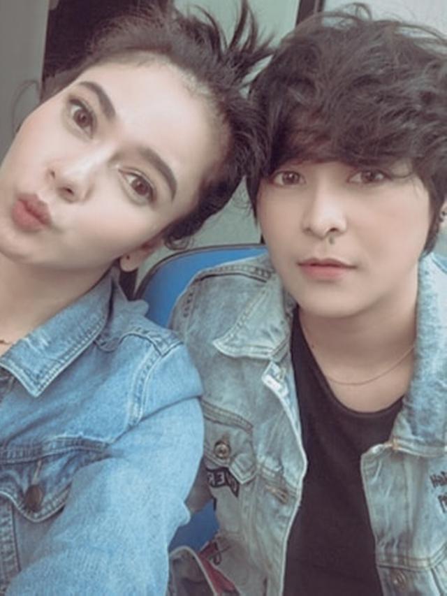 Hengkang dari RCM, Ini 5 Potret Mitha The Virgin dan Teman Duo Barunya - Hot Liputan6.com