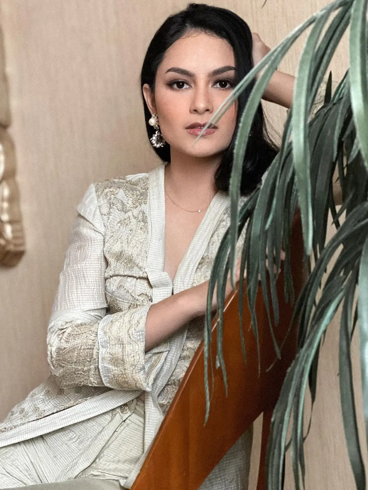 Clara Bernadeth Syuting Saat Pandemi Covid-19, Pantang Lepas Masker ...