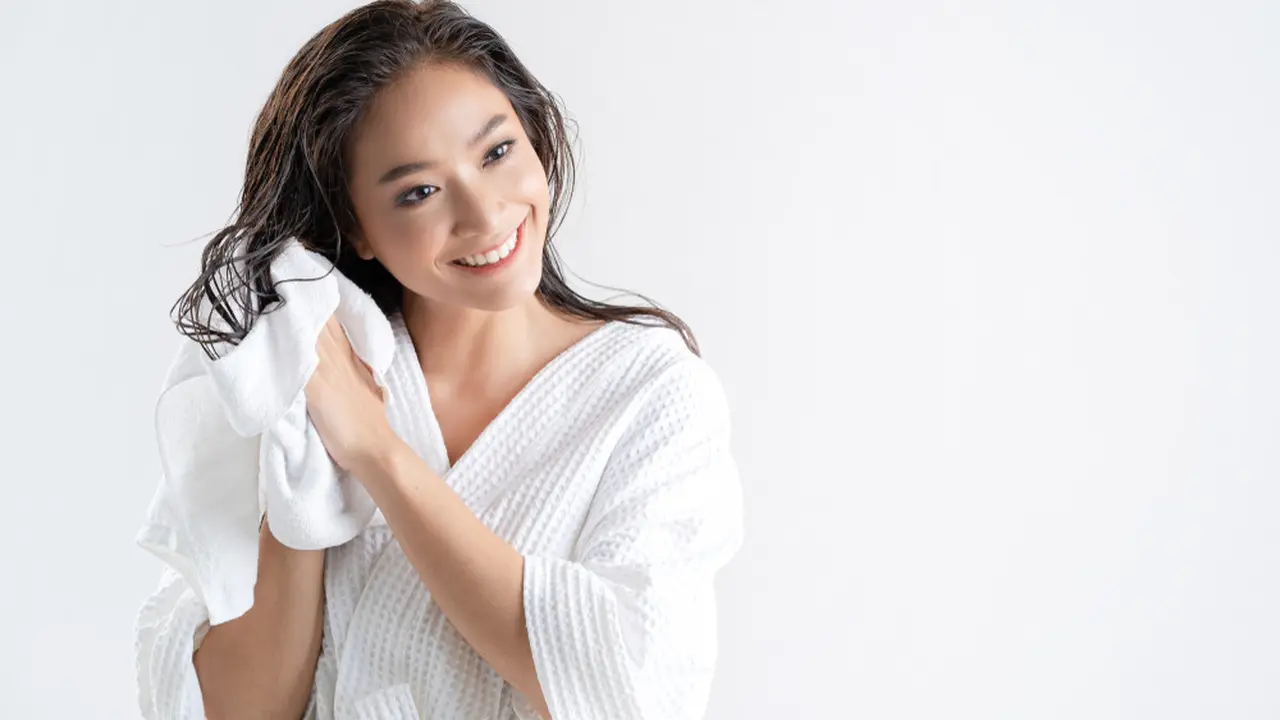 Sering Mengalami Rambut Kusut? Begini Cara Penanganan yang Tepat biar ...