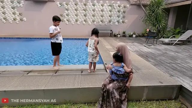 6 Potret Kolam Renang Rumah Anang dan Ashanty di Cinere, Tempat Seru ...