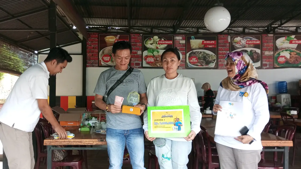 Mengenal Gold Coin Indonesia, Pionir Pakan Burung yang Kembali Viral Karena KicauFest - Regional ...