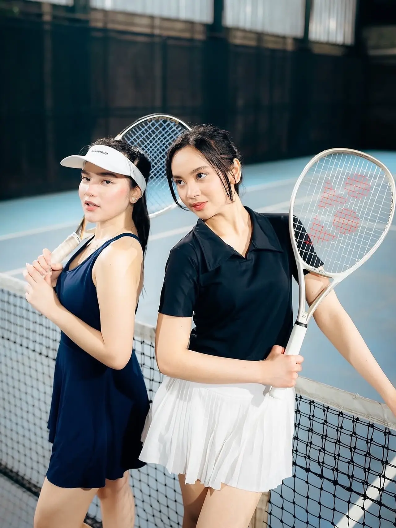 6 Potret Lyodra dan Randy Martin Main Tenis, Kompak Bareng Davina ...