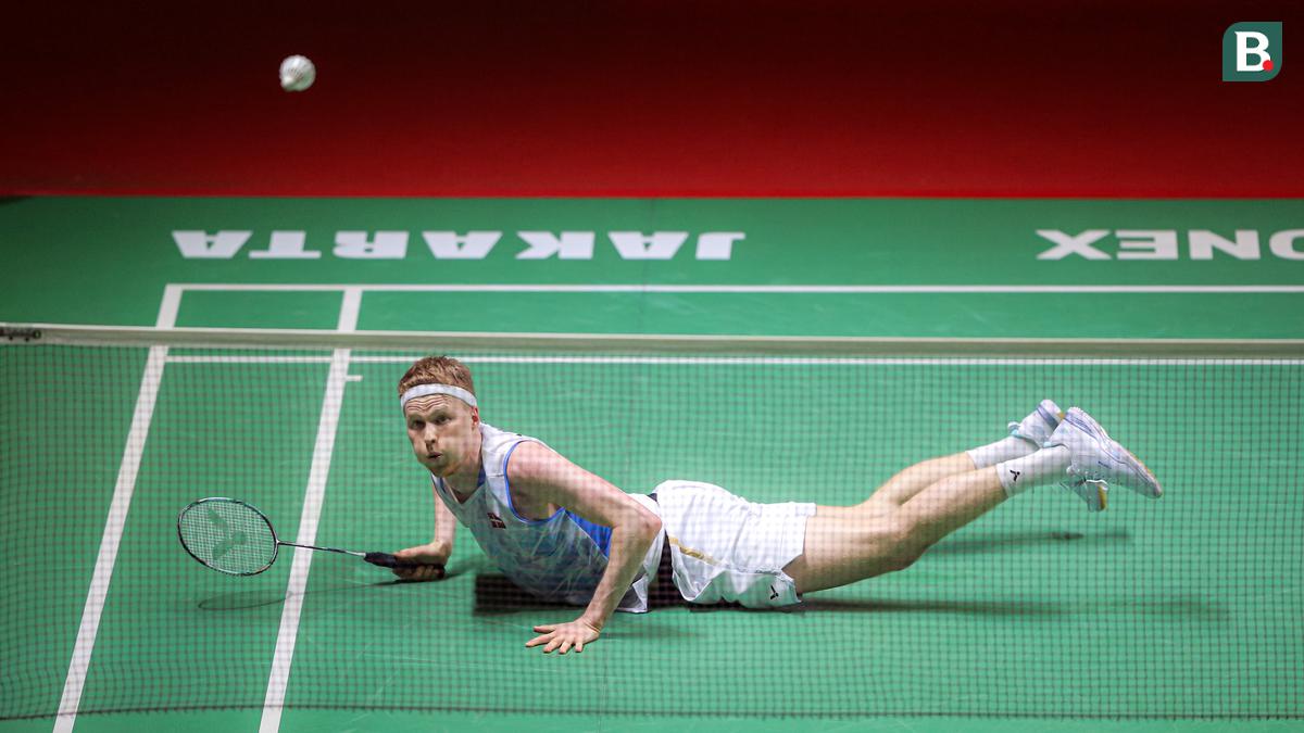 Foto: Sempat Dibuat Jatuh Bangun oleh Brian Yang, Anders Antonsen Segel ...