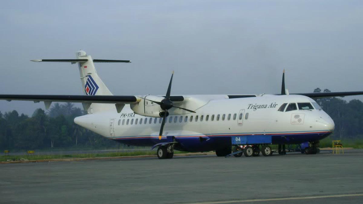 Pesawat Cargo Trigana Air Tergelincir di Bandara Sentani - Regional ...