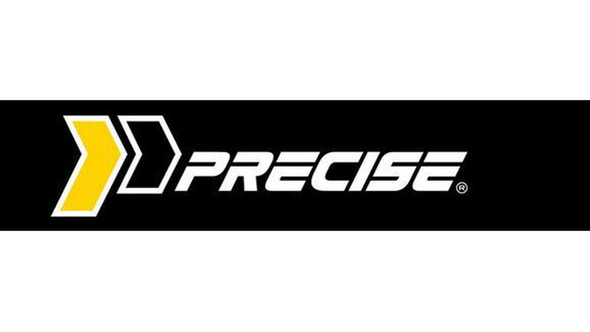 Precise, Sepatu Desain Trendi - Lifestyle Fimela.com
