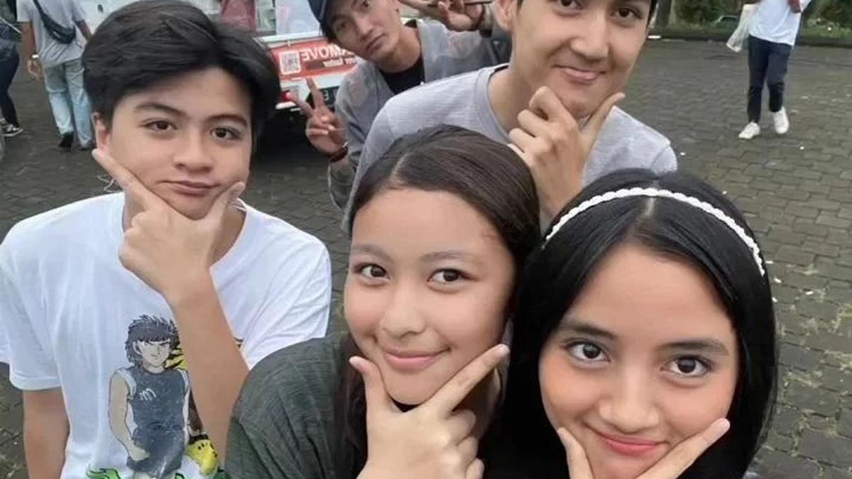 7 Potret Aquene Aziz Djorghi Syuting Juara Dunia, Putri Sultan Djorghi ...