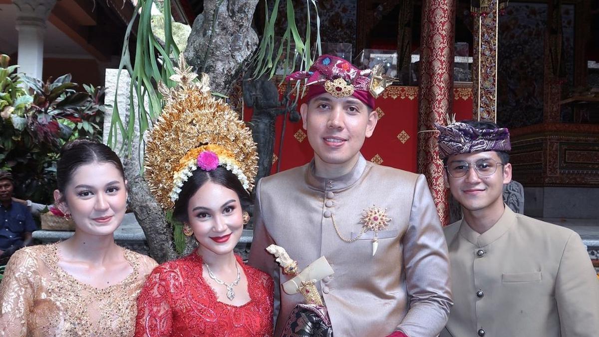 6 Potret Zoe Jackson di Pernikahan Kakak Antonio Blanco, Didoakan Segera Menyusul - Hot Liputan6.com