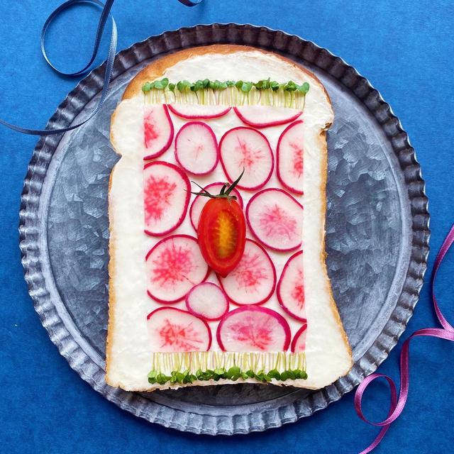 6 Kreasi Seni Roti Tawar dengan Buah Ini Unik, Estetik Banget - Hot ...