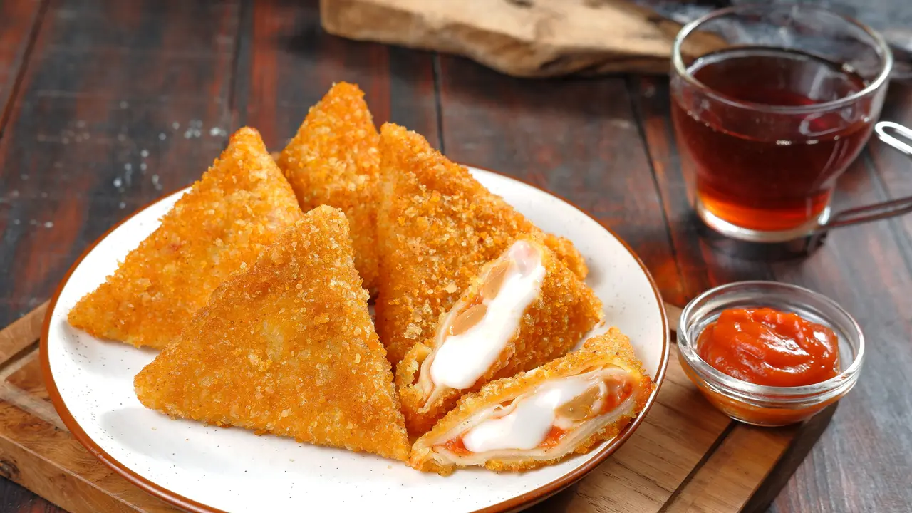 7 Resep Risol Mayo Enak yang Mudah Dibuat di Rumah - Food Fimela.com