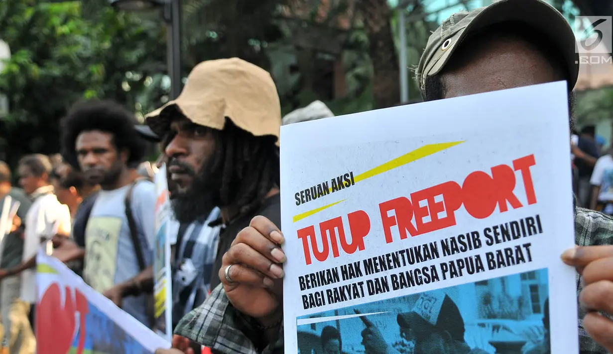 FOTO: Minta Freeport Ditutup, Masyarakat Papua Gelar Demo - Foto ...