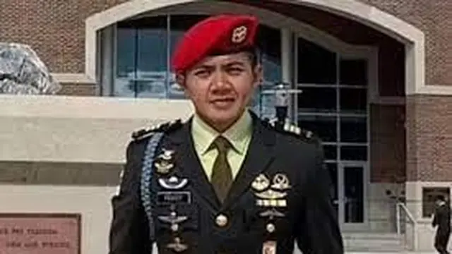 Potret dan Profil Mayor Teddy, Dulu Pernah Jadi Ajudan Jokowi dan Sekarang Melekat ke Prabowo ...