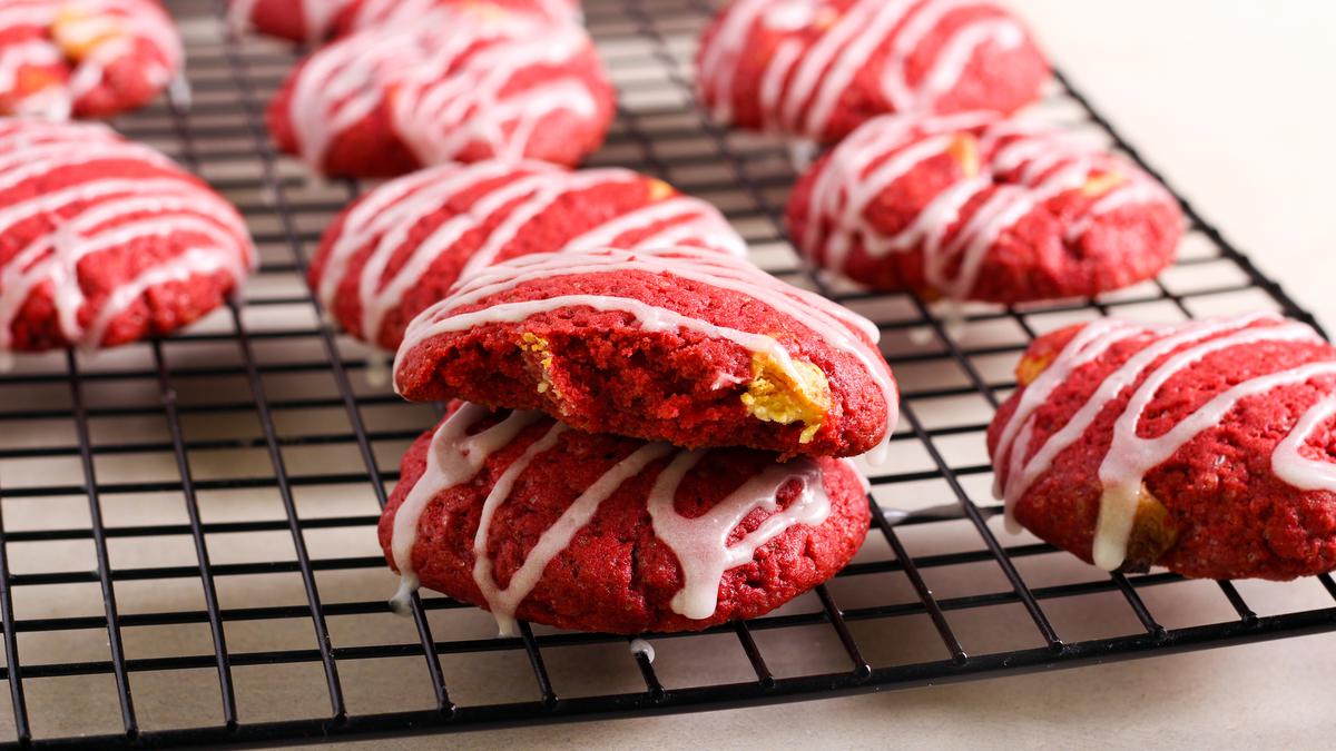 Resep Red Velvet Cookies Soft dan Chewy