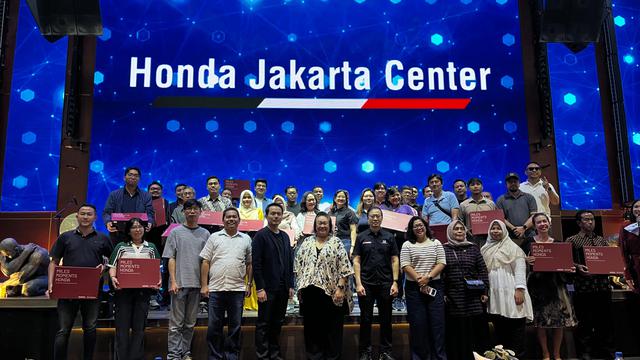 Honda Jakarta Kasih Kejutan Konsumen Brio