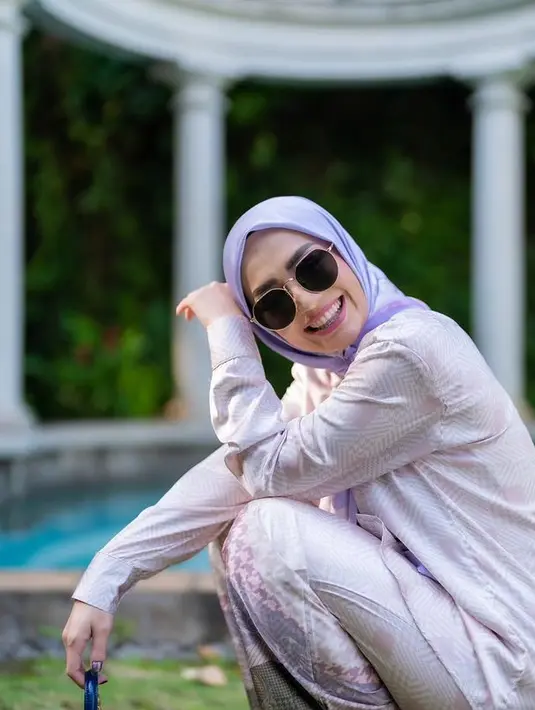 Lama Menghilang dari Layar Kaca, Potret Terbaru Imel Putri Cahyati - Photo Fimela.com