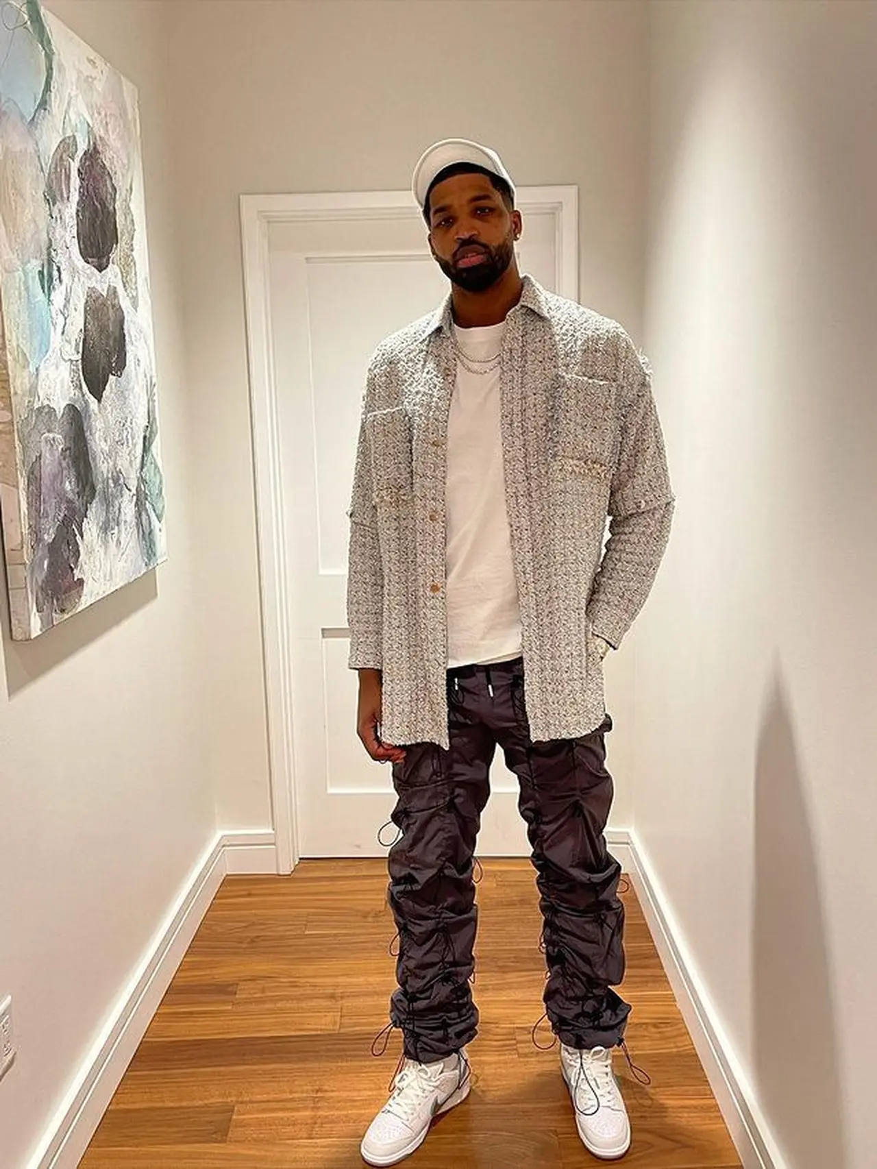 Lakukan Tes DNA, Tristan Thompson Minta Maaf Pada Khloe Kardashian