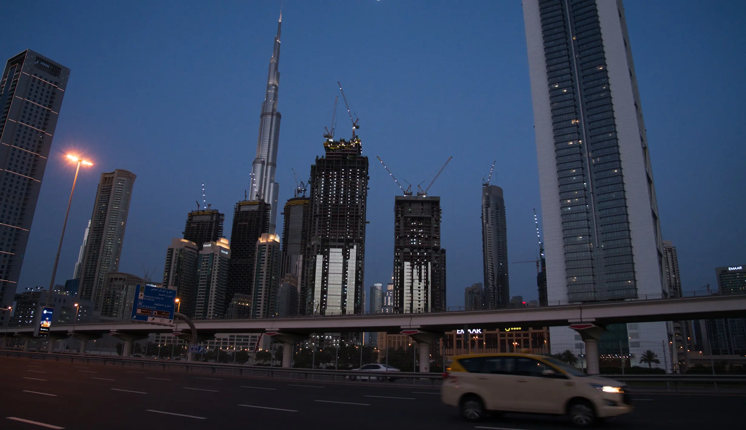 FOTO: Suasana Sepi Kota Dubai Saat Lockdown - Foto Liputan6.com