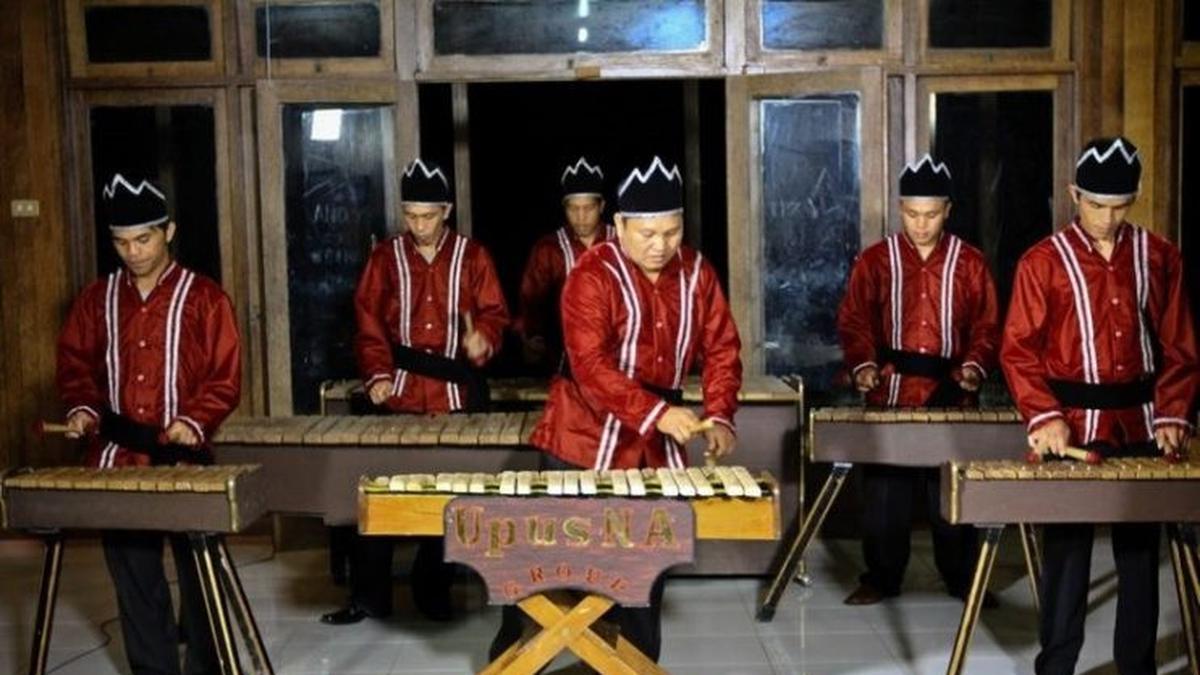 Serba-serbi Kolintang, Alat Musik Tradisional dari Minahasa - Regional ...