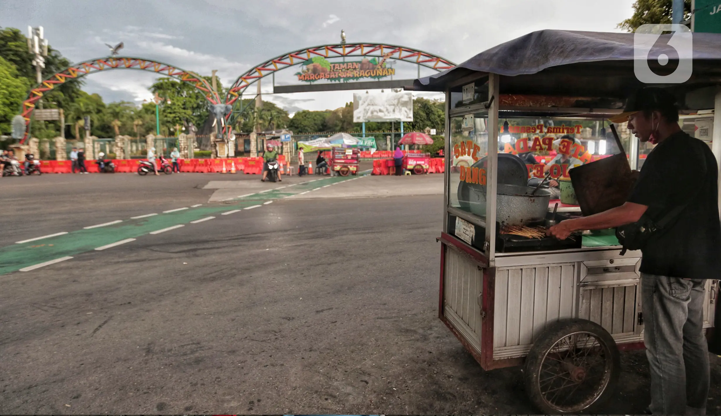 FOTO: Ragunan Tanpa Pengunjung di Libur Lebaran - Foto Liputan6.com