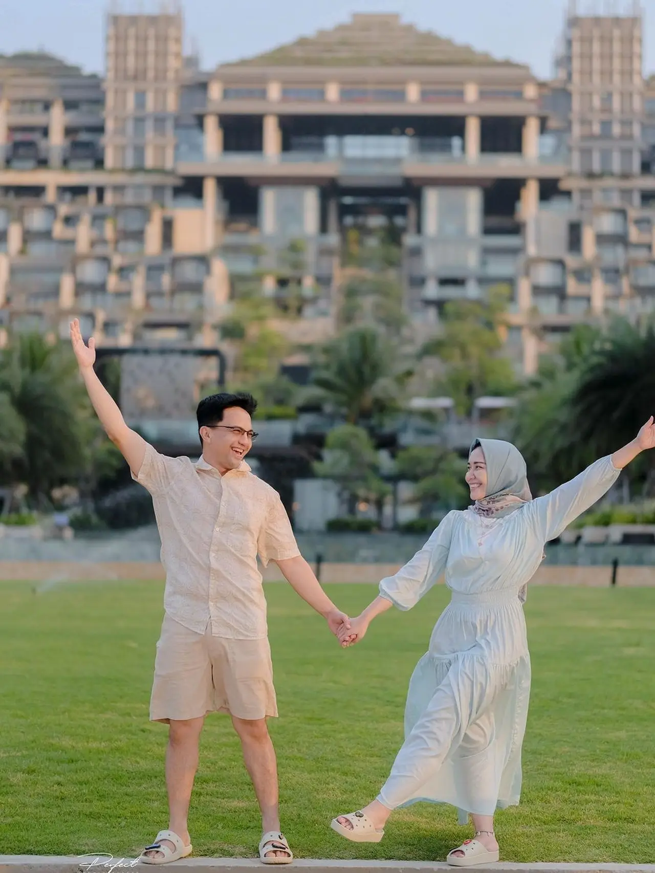 Sahrul Gunawan dan Dine Mutiara Bulan Madu ke Bali, Tidak Menunda Memiliki Momongan - ShowBiz ...