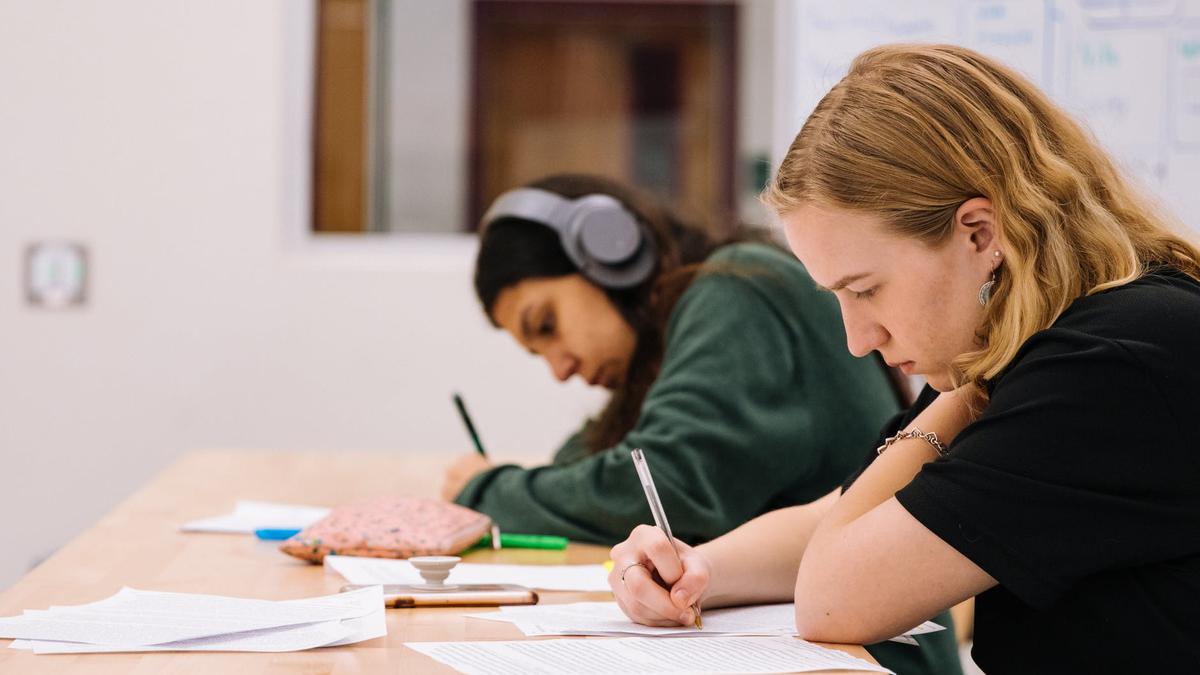 15 Contoh Soal Bahasa Inggris tentang Simple Past Tense beserta Kunci ...