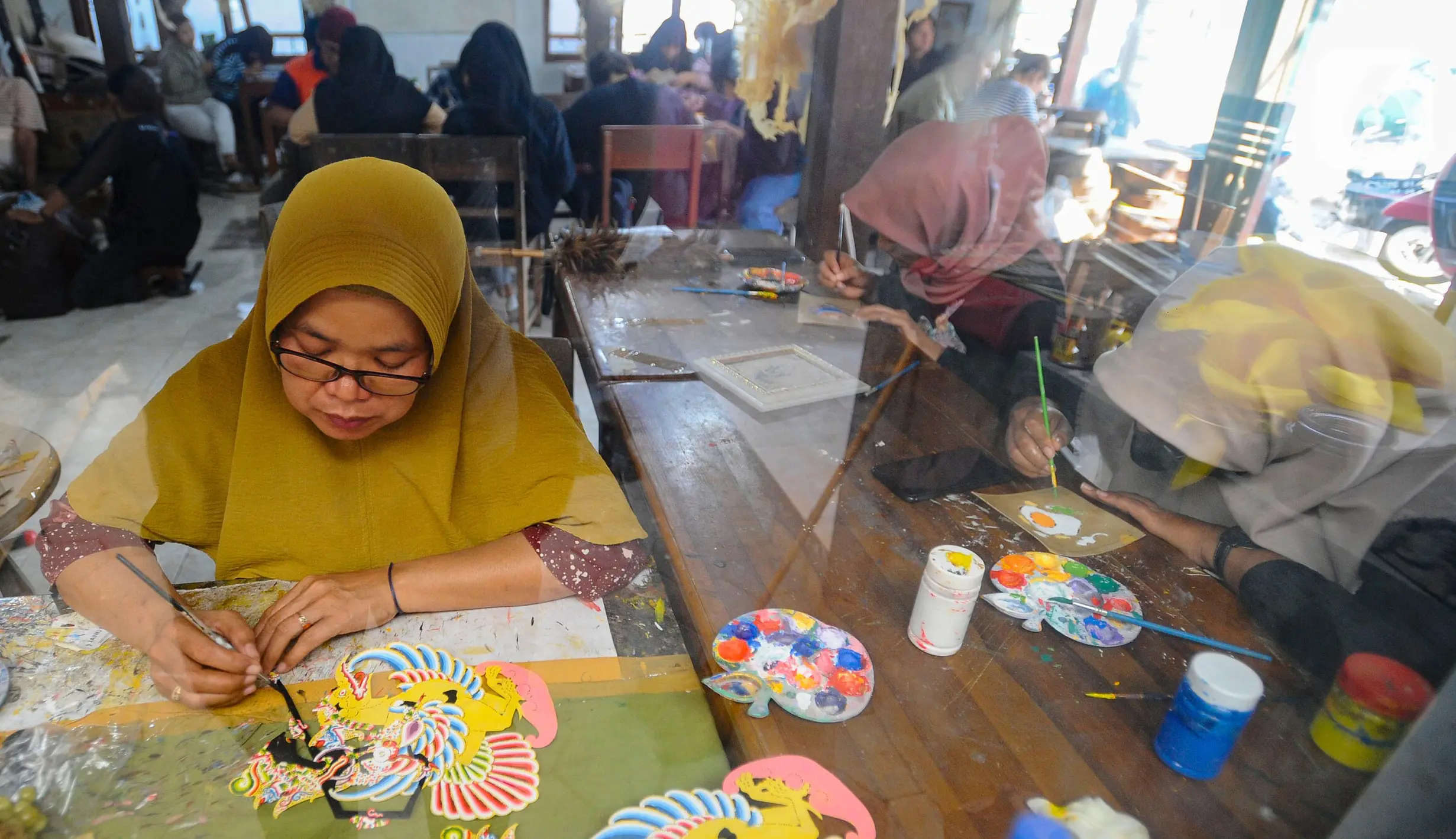 Alih Generasi Pembuat Wayang Kulit di Kota Bantul - Foto Liputan6.com