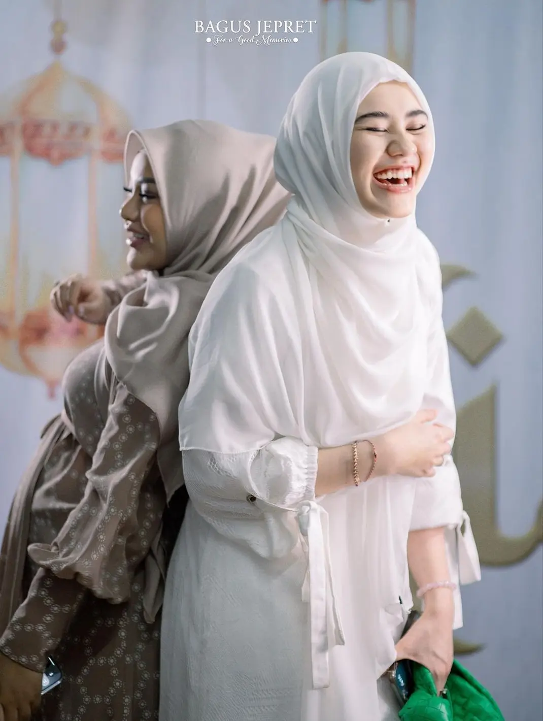 8 Potret Aaliyah Massaid Berhijab, Dipuji Makin Cantik