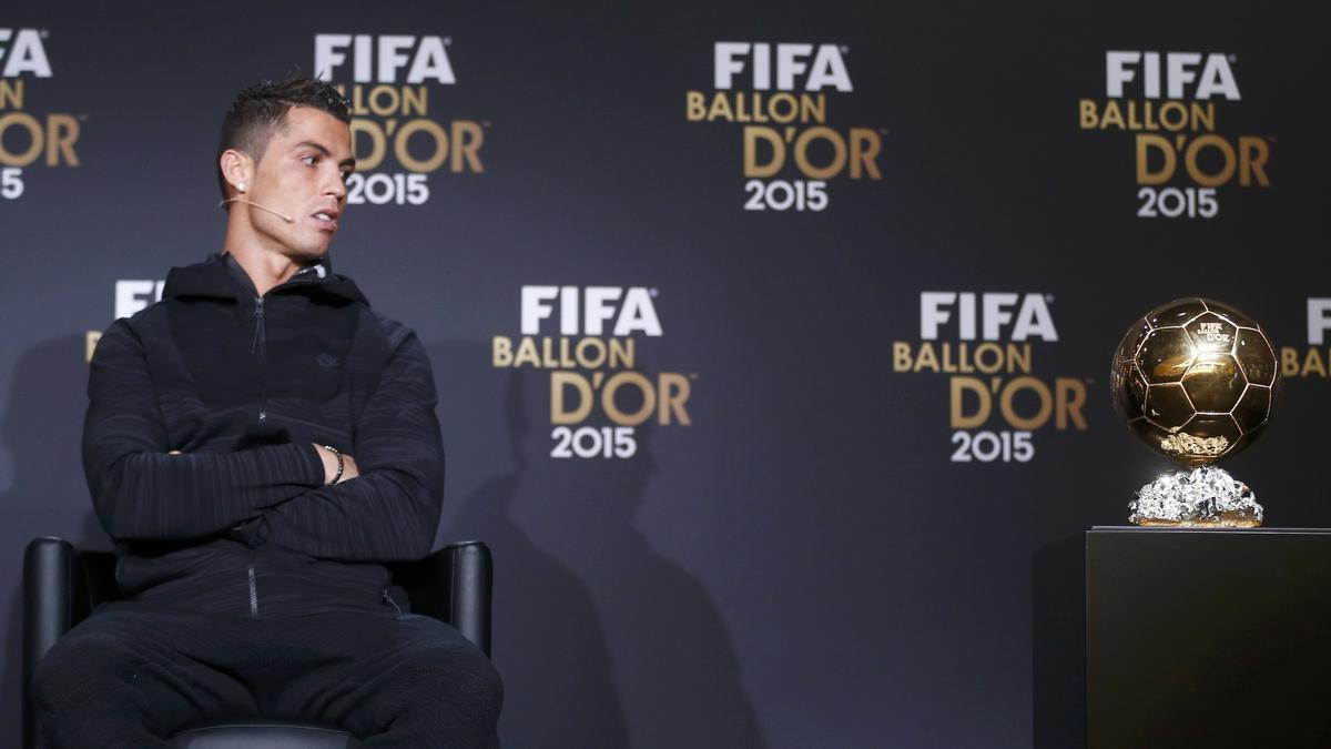 Ronaldo Inginkan Kaki Kiri Messi - Bola Liputan6.com