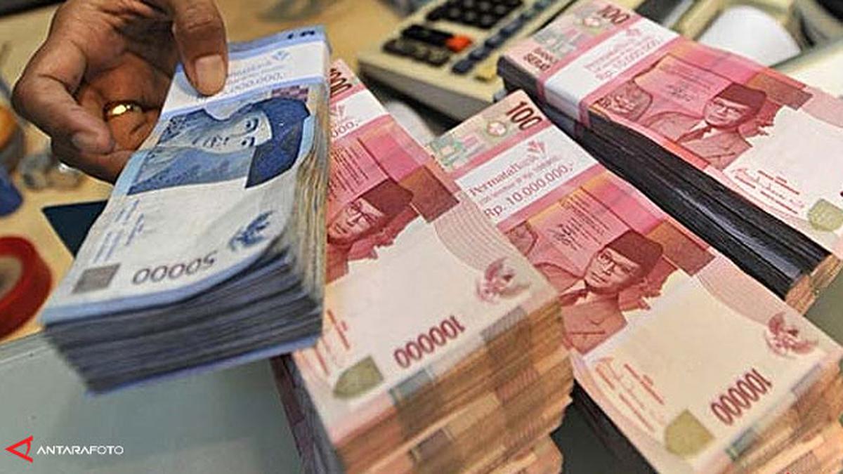 BI Rate Tetap, Rupiah Tertekan
