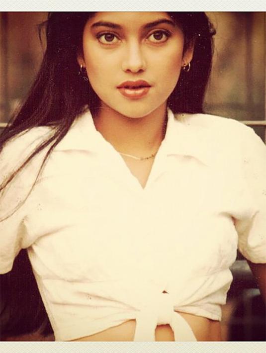 Potret Transformasi Sarah Azhari dari Masa ke Masa, Tetap Cantik dan ...