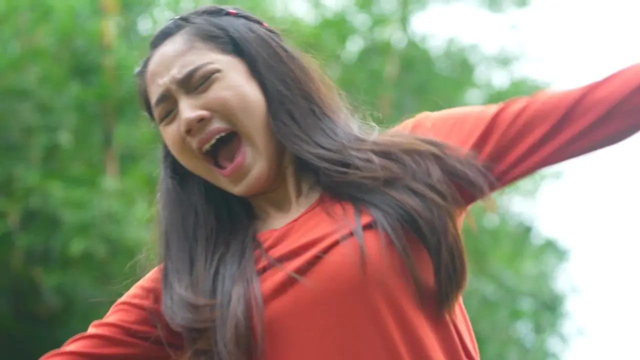 Saksikan Sinetron Melukis Senja Tayang Kamis 9 Februari 2023 Siang Via Live Streaming SCTV di ...