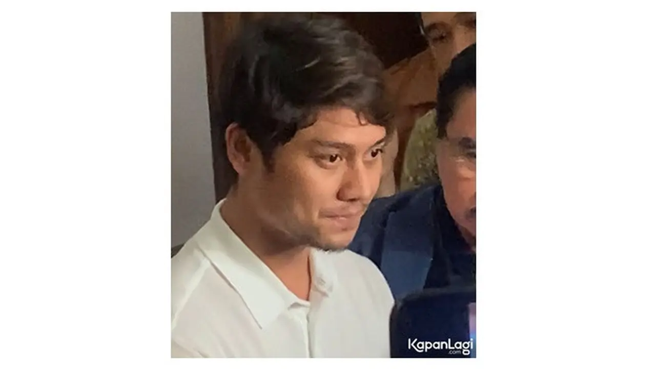 5 Potret Rizky Billar Bebas dari Tahanan, Ucap Permintaan Maaf ke Lesti Kejora - Hot Liputan6.com