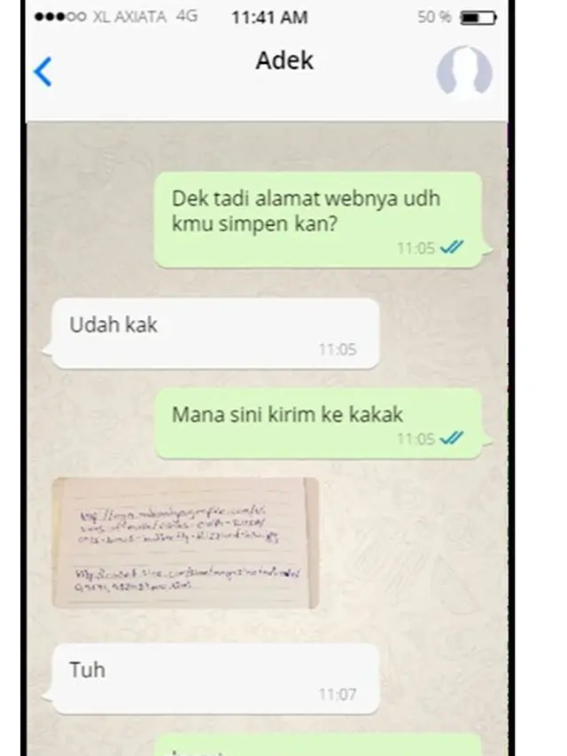 8 Chat Kocak Kakak Adik Ini Bikin Geleng Kepala, Absurd Banget - Hot Liputan6.com