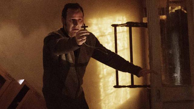 Bukannya Ngeri, Meme-Meme The Conjuring 2 Ini Bikin Ngakak